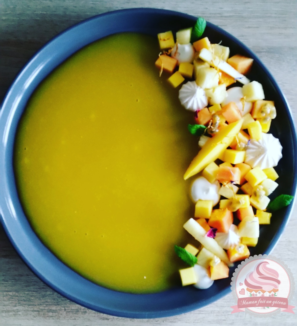 Brunoise de fruits exotiques, coulis de mangue et crémeux de coco ...